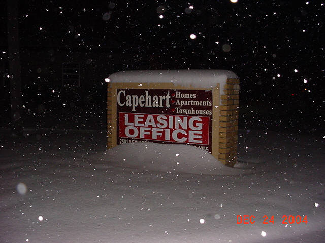 Jerry Ries Snow in Beeville Christmas Eve 2004 - Beeville, Texas